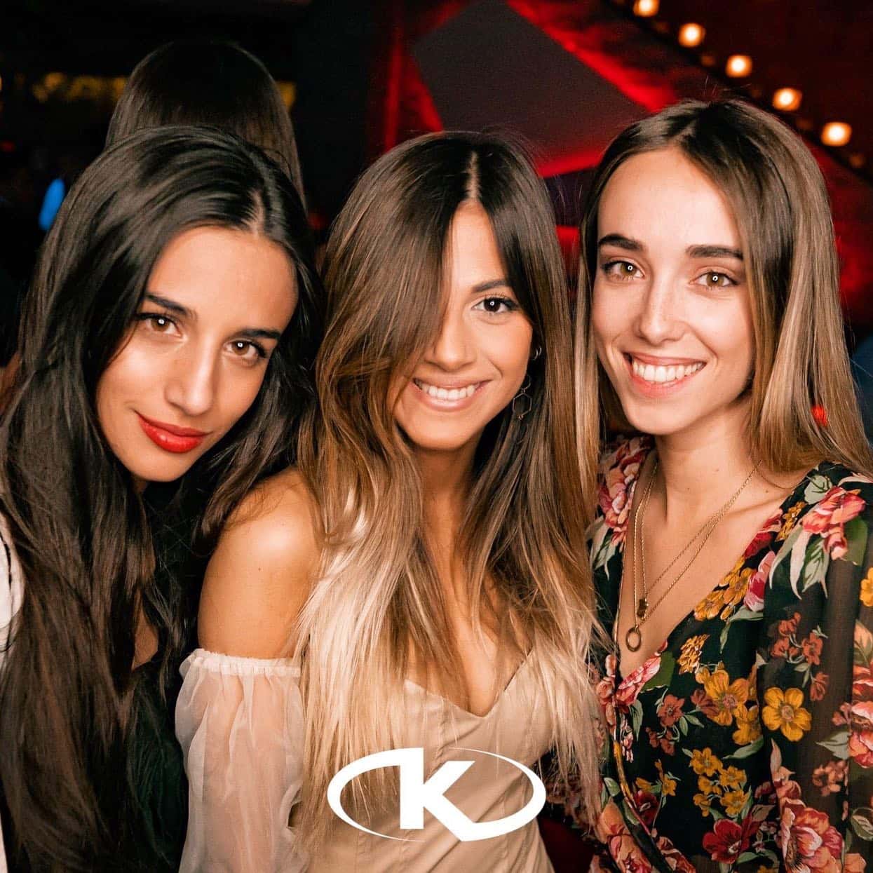 How to Date Girls in Madrid - Where to Find Love and Relationship