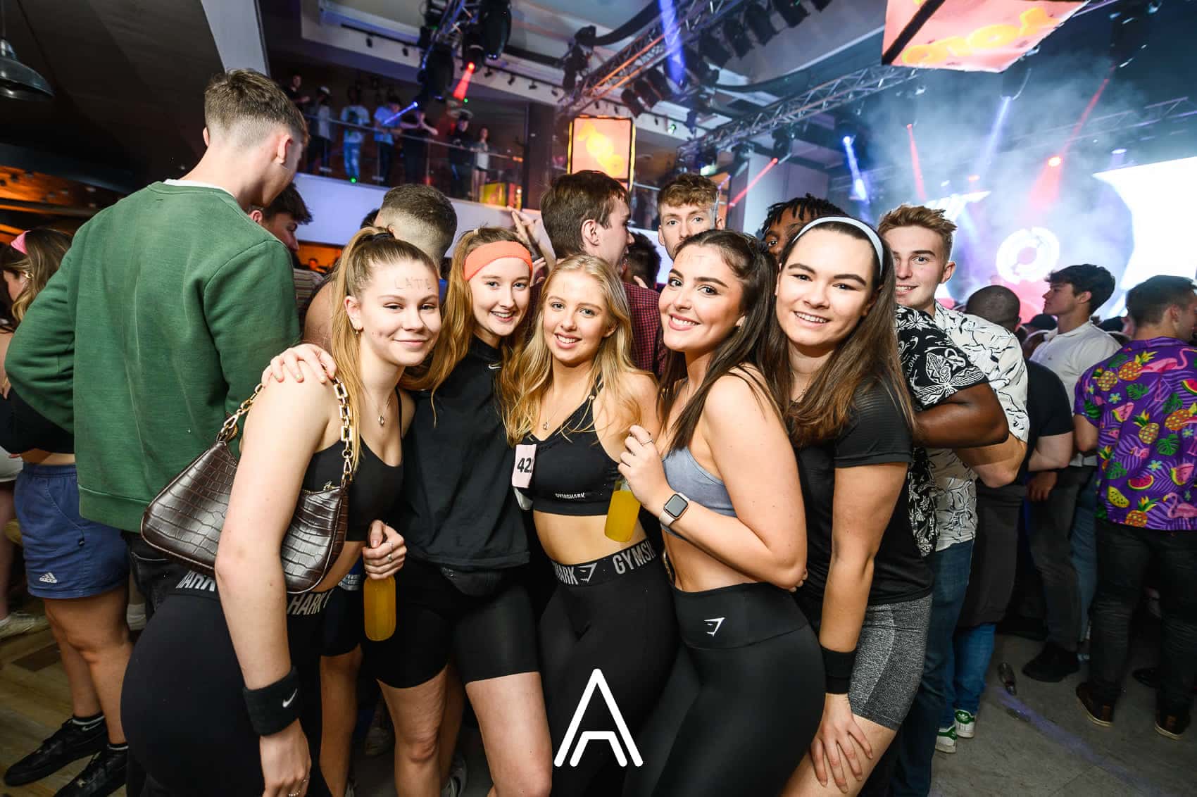How to Date Girls in Cardiff - Where to Find Love and Relationship