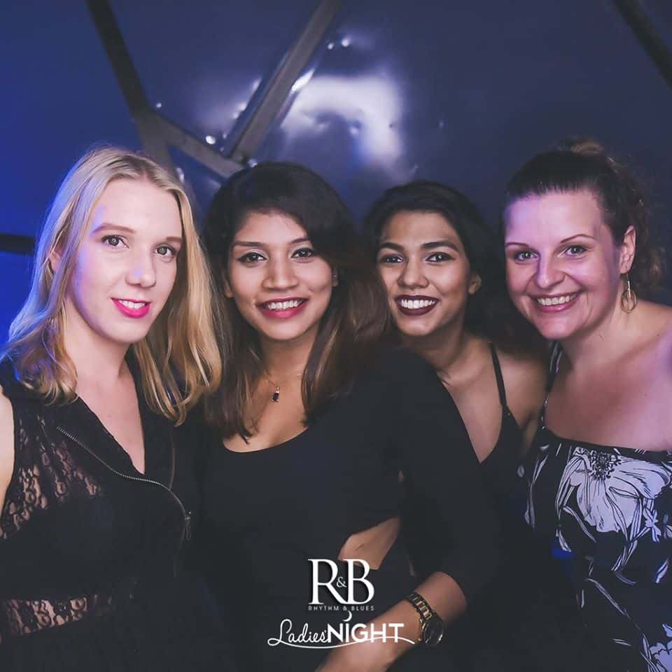How to Date Girls in Colombo - Where to Find Love and Relationship