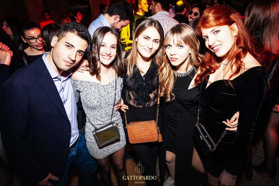 How to Date Girls in Milan - Where to Find Love and Relationship