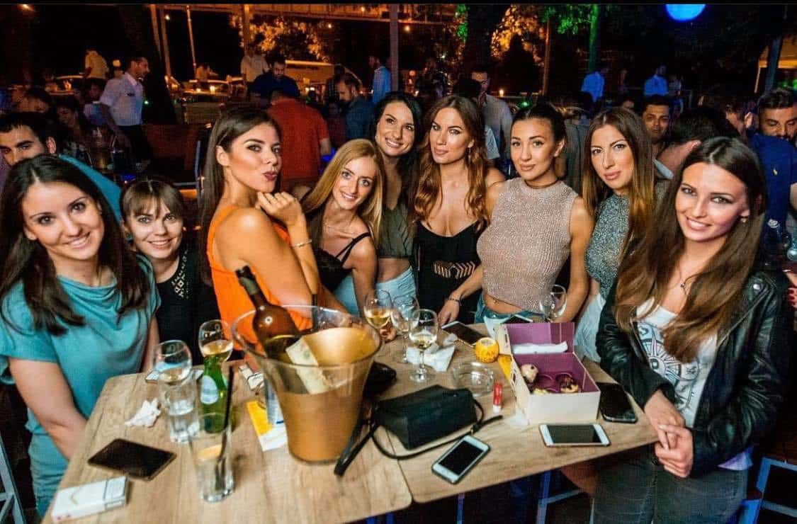 How to Date Girls in Belgrade - Where to Find Love and Relationship