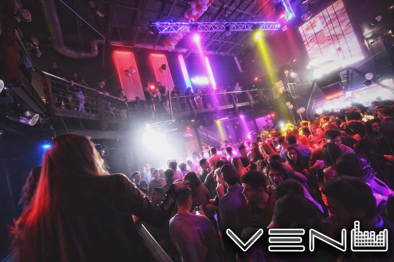 How to Date Girls in Buffalo - Where to Find Love and Relationship