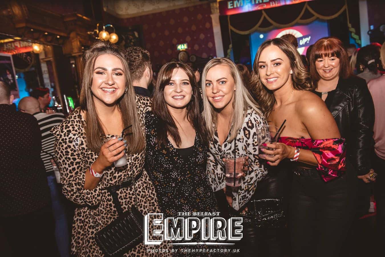 How to Date Girls in Belfast - Where to Find Love and Relationship