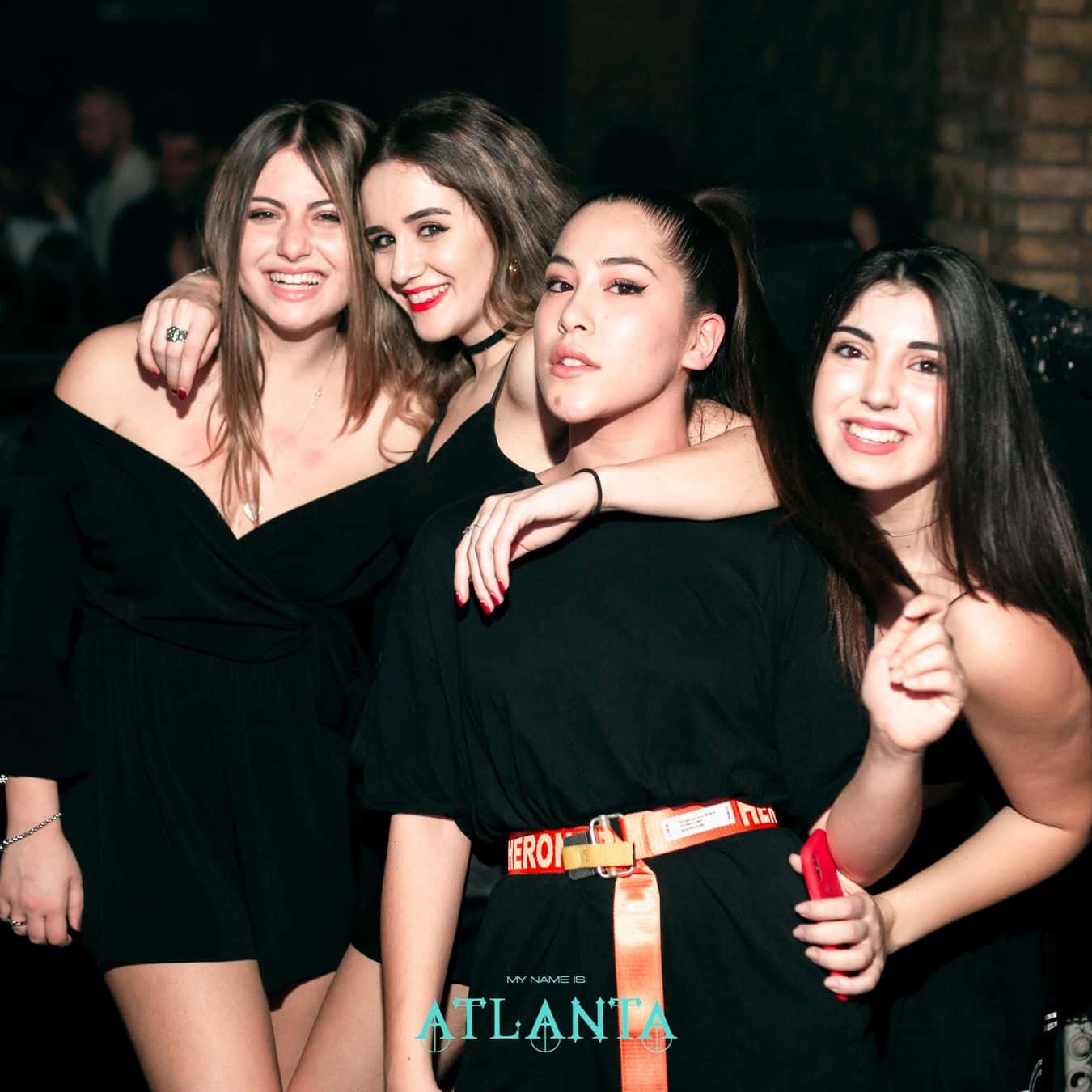 How to Date Girls in Vatican - Where to Find Love and Relationship
