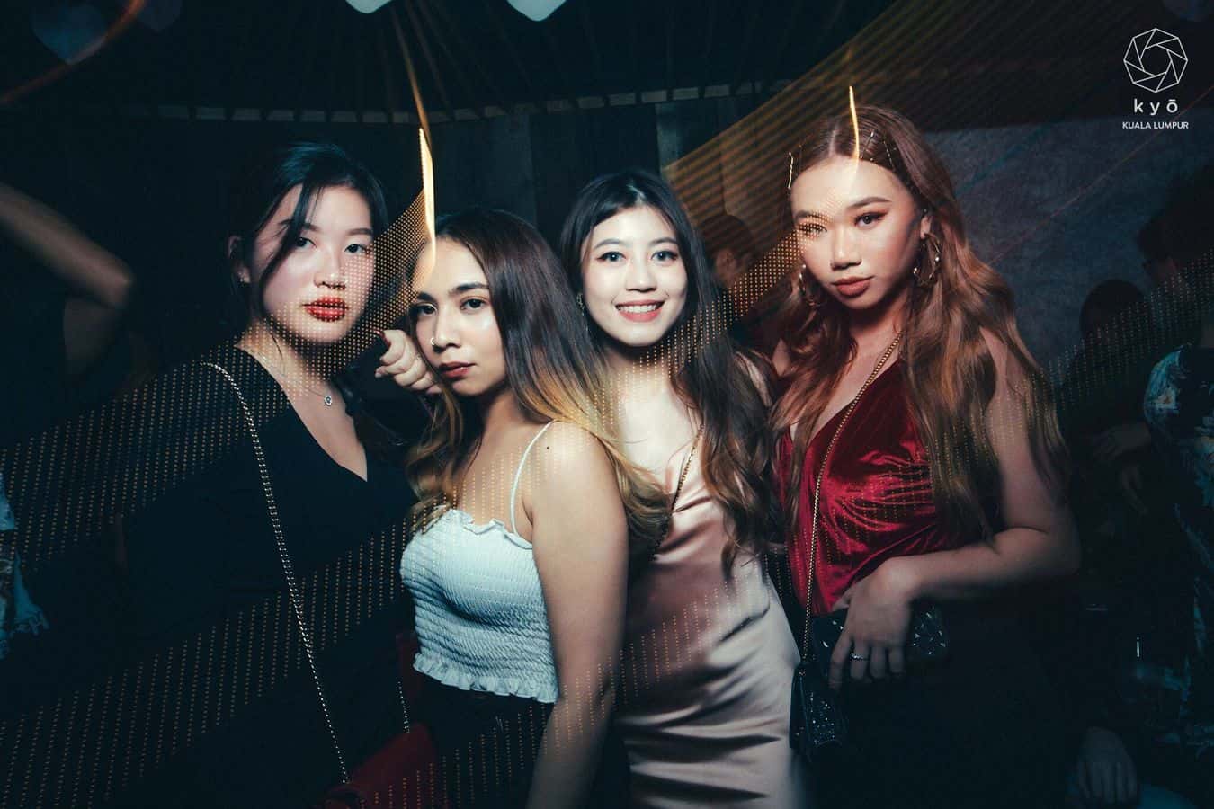 How to Date Girls in Kuala Lumpur - Where to Find Love and Relationship