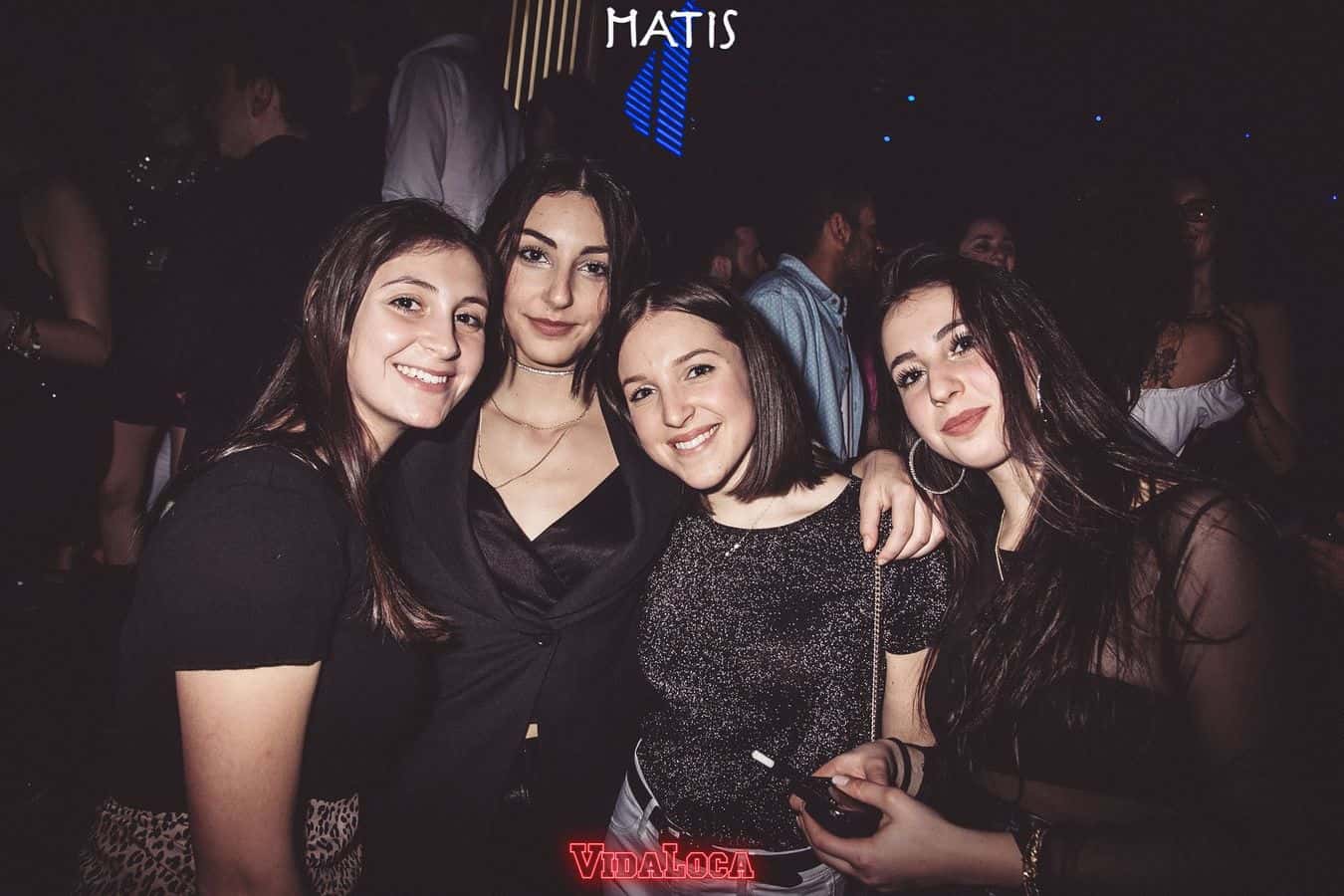 How to Date Girls in Bologna - Where to Find Love and Relationship